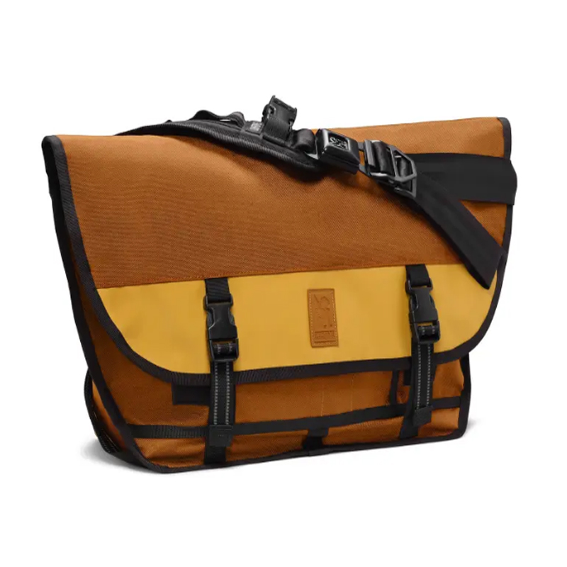 How To Wear A Messenger Bag | LESONDI